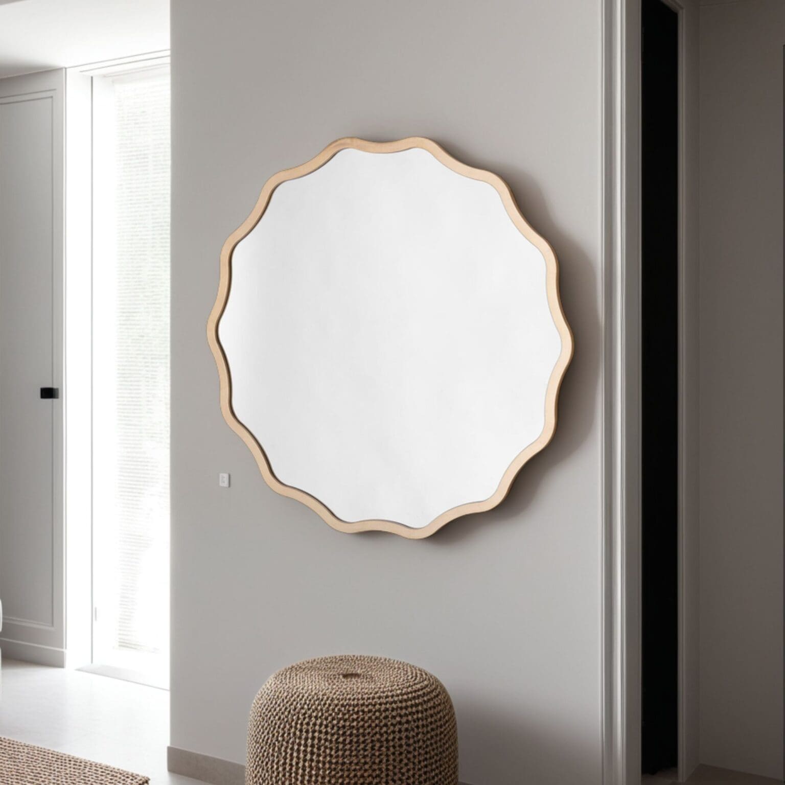 Swell Wavy Round Gold Wall Mirror (2 Sizes) | Soraya Interiors UK